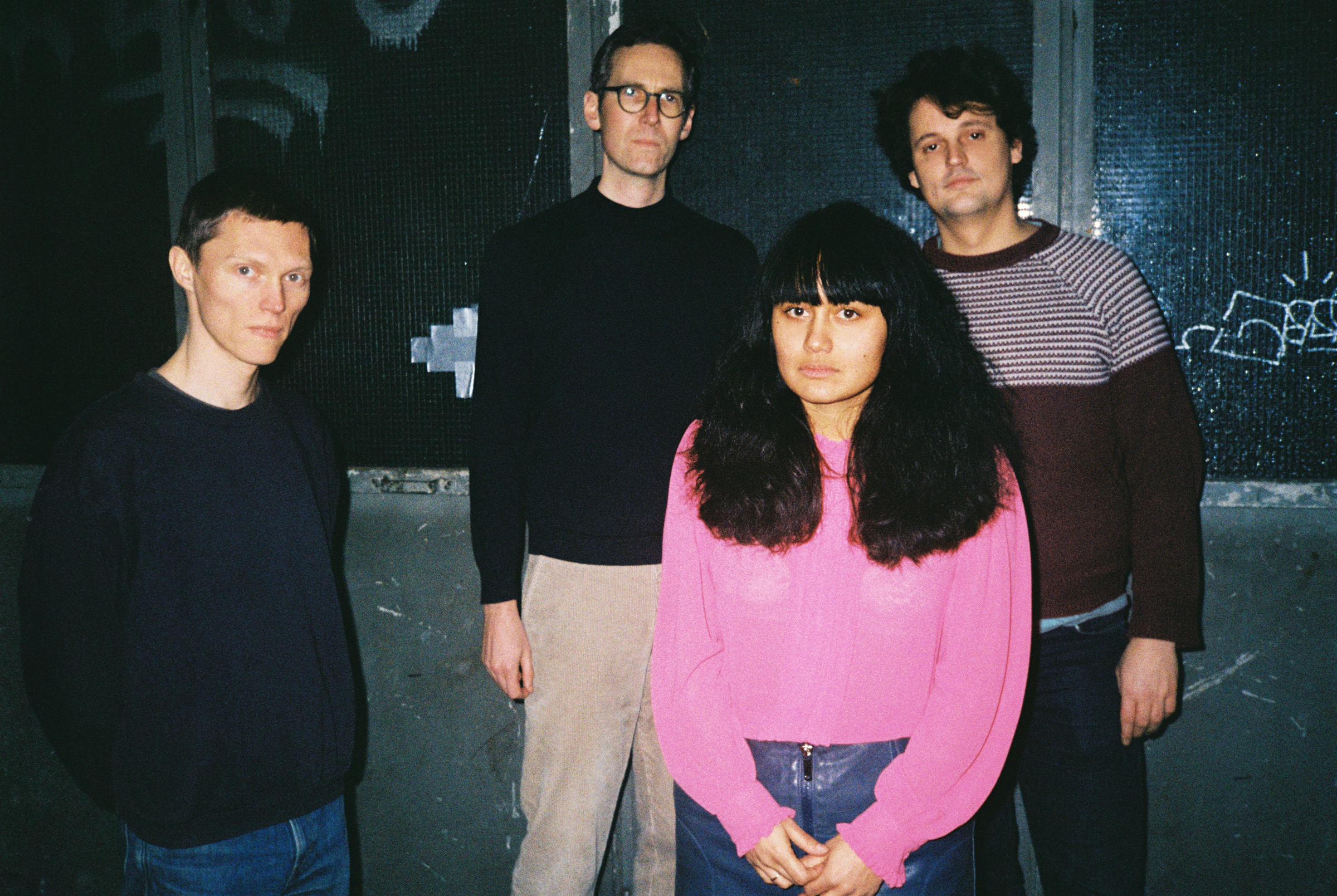 Arie van Vliet of LEWSBERG Band // Interview – Pigiama Magazine